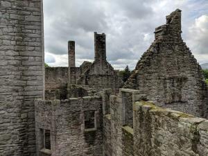 Tips For Visiting Craigmillar Castle in Edinburgh, Scotland