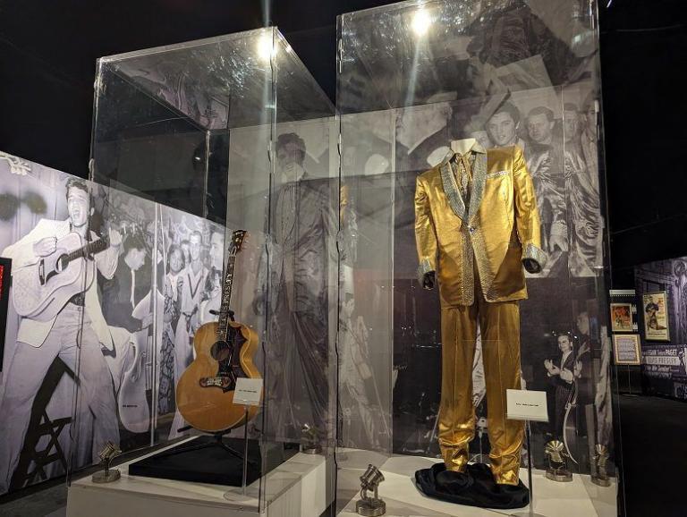 An Unforgettable Visit to Elvis Presley's Graceland in Memphis, TN