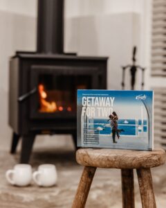 Why Tinggly Gift Boxes Are the Best Experience Gifts for Travel-Lovers