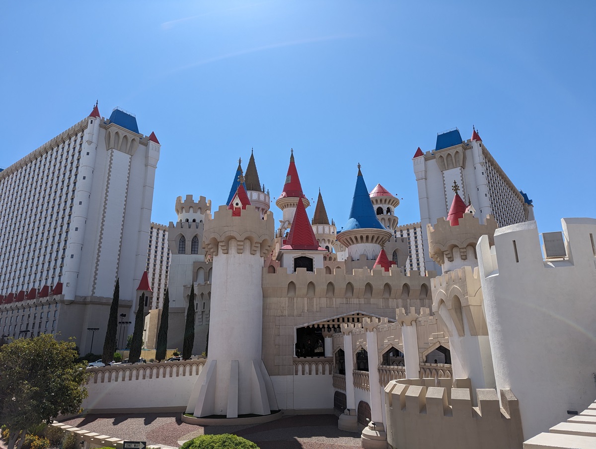 Excalibur Hotel & Casino: Las Vegas Castle Hotel