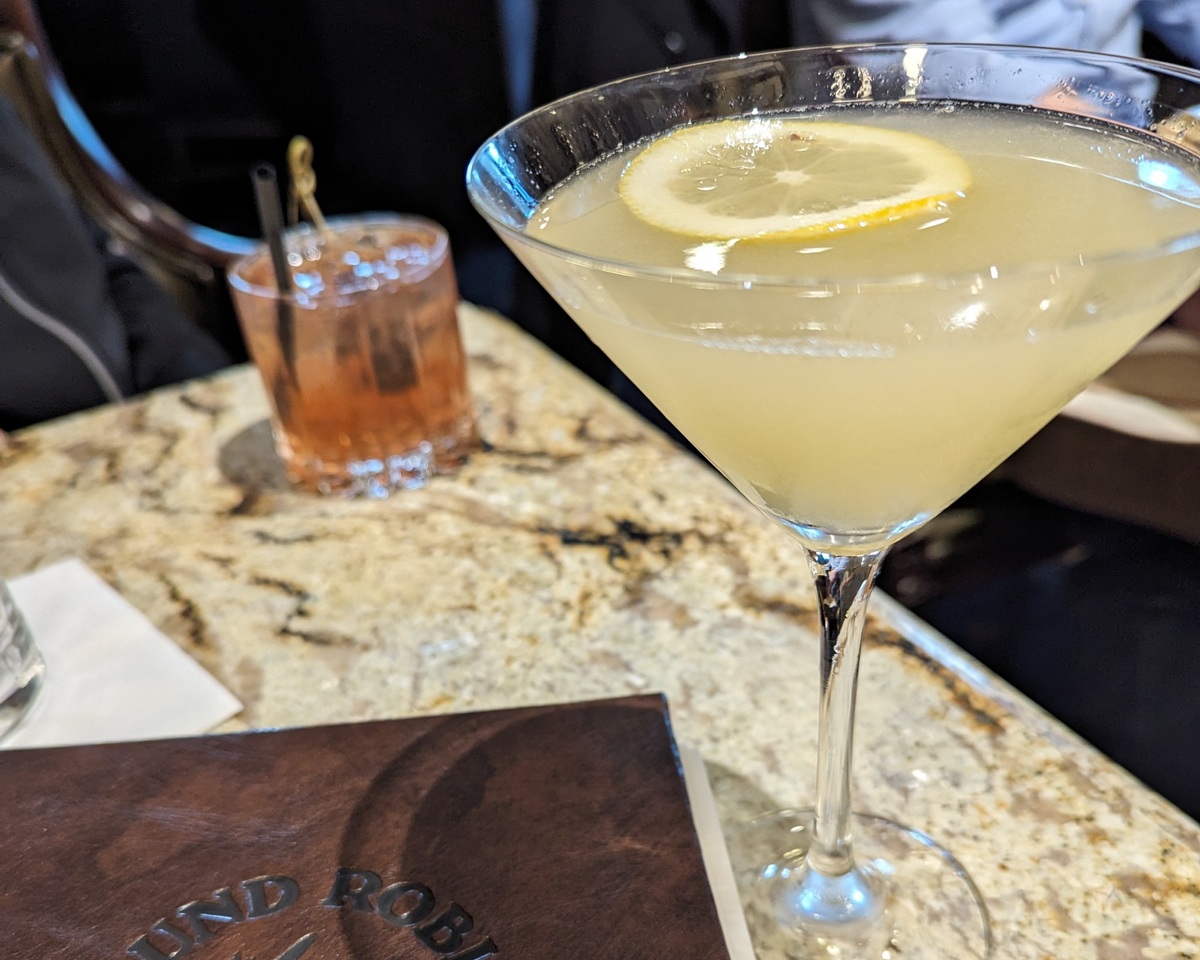 12 Best Washington DC Bars, from Rooftops to Political Hangouts