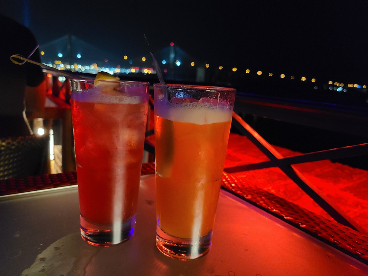 12 Best Savannah Bars for an Unforgettable Night Out